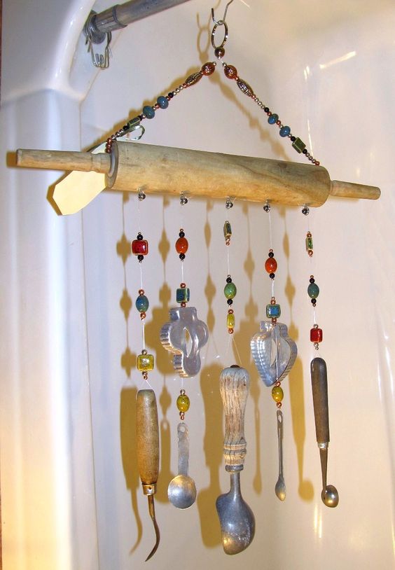 12 Creative DIY Projects To Re purpose Rolling Pins 12-creative-diy-projects-to-re-purpose-rolling-pins