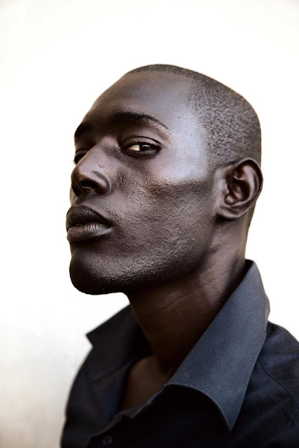 Bint photoBooks on INTernet: Dutch Identity Contemporary Dutch Portrait ...