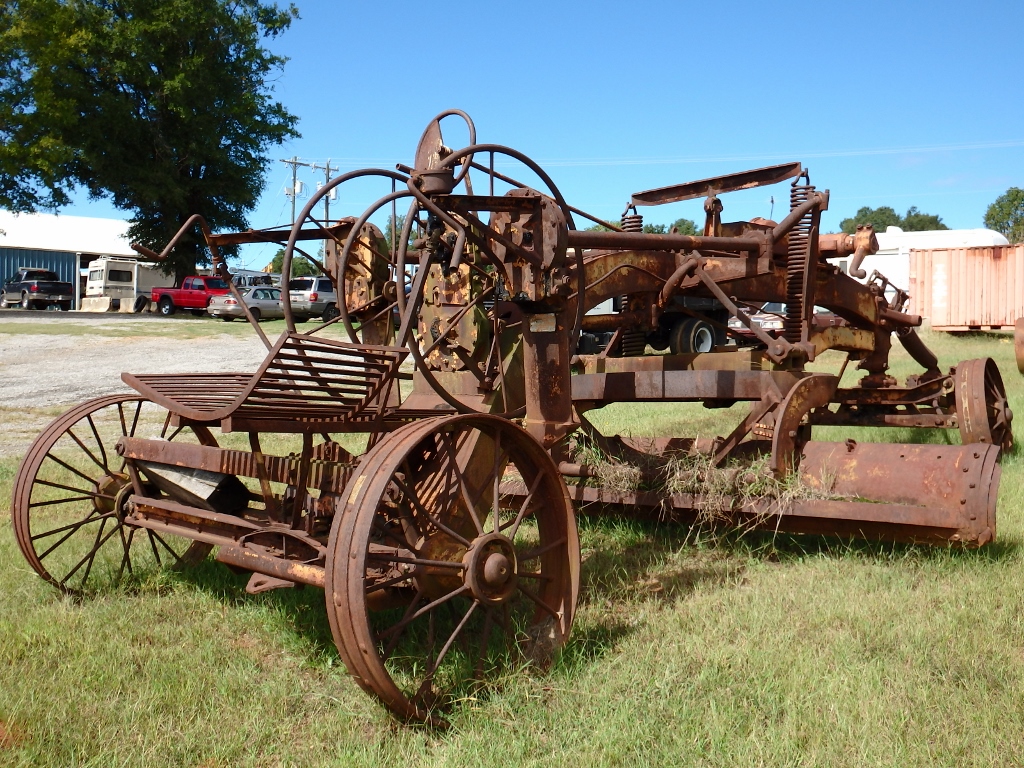 The Iron Mule: Adams Pull Grader