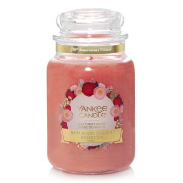 Smell This: THE Current Yankee Candle Scent List