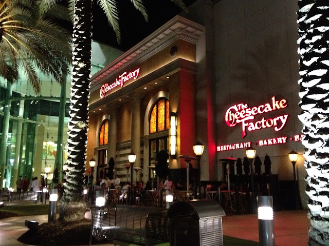 Por que viajamos?: The Cheesecake Factory em Orlando