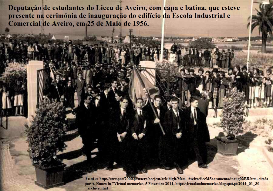 Notas&Melodias: Notas ao fim da capa e batina nos liceus