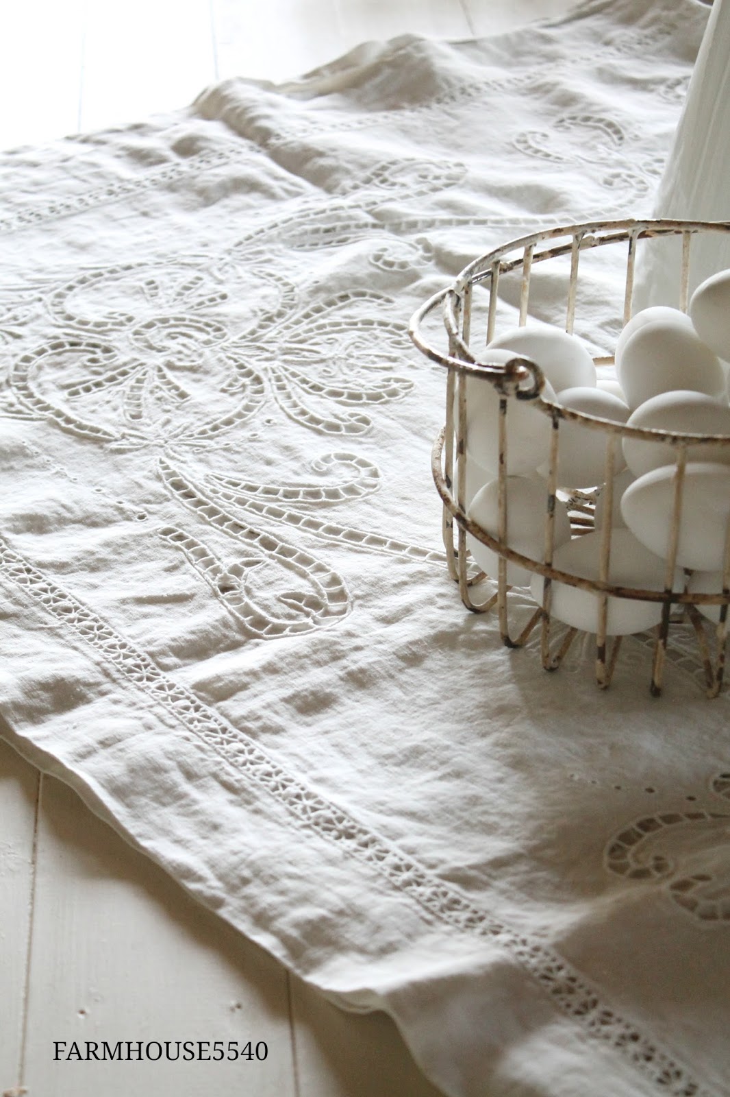 FARMHOUSE 5540: Farmhouse Inspiration ~ Vintage Linens