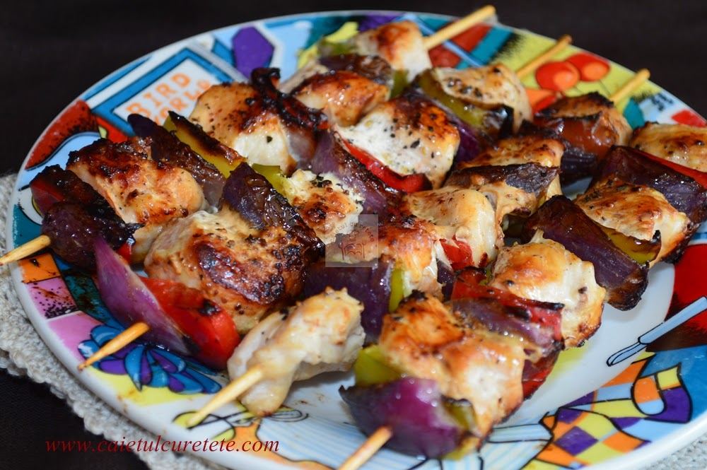 Frigarui de pui cu legume - CAIETUL CU RETETE