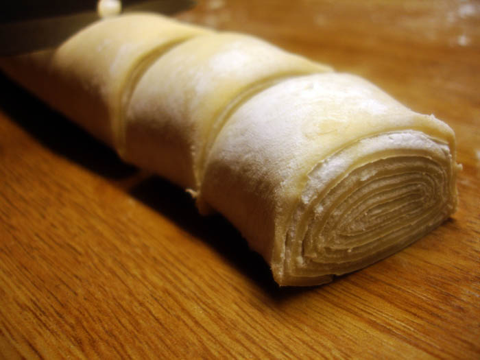 libyan food: Arabic Savoury Pastries: Bureek Muwaraq بوريك مورق