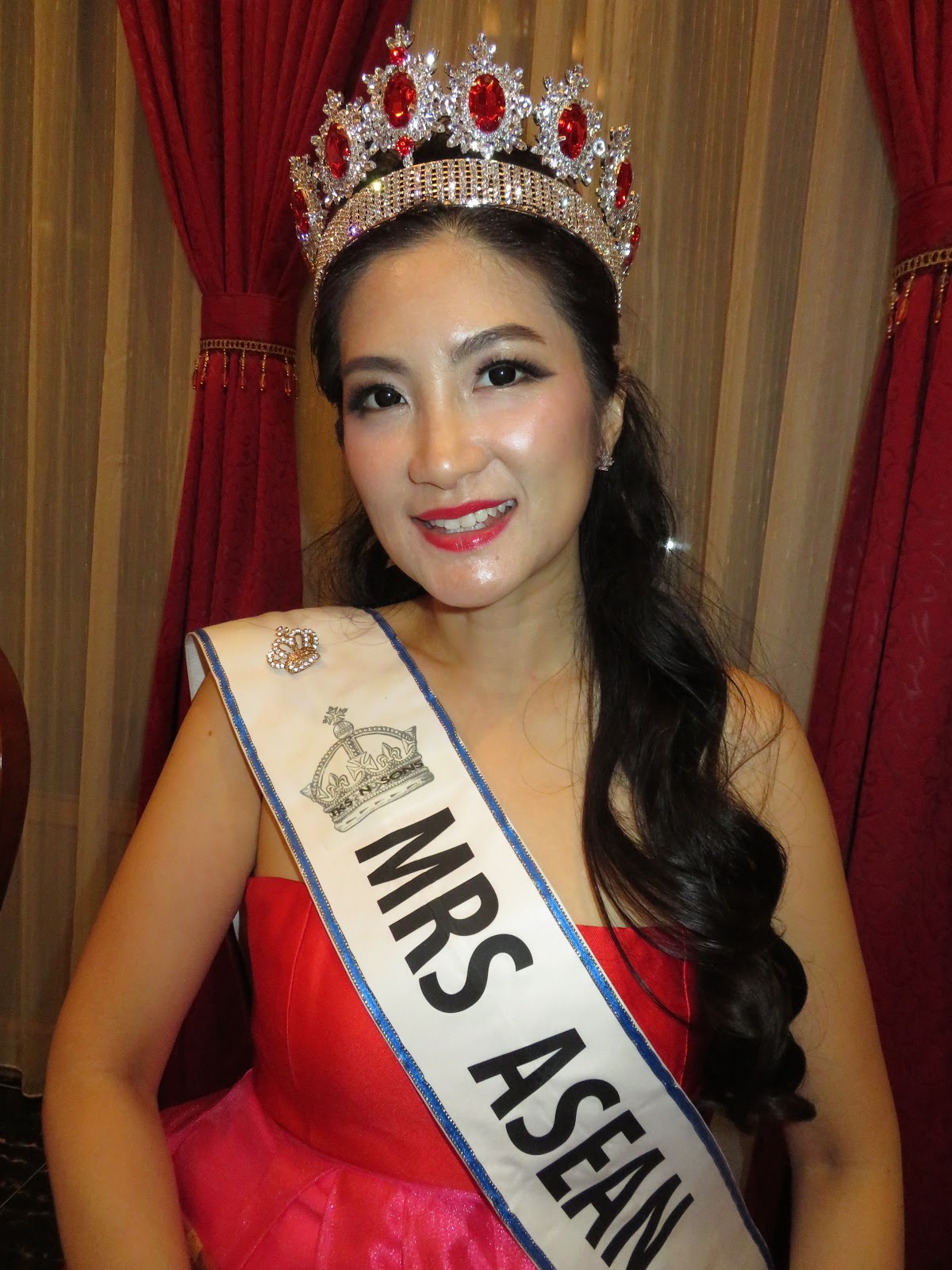 Kee Hua Chee Live!: BEVERLY TAN, FOUNDER OWNER OF TKS PAGEANTS OF ...