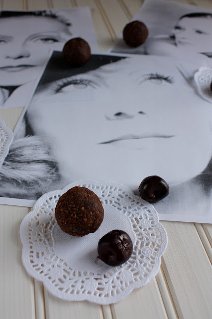 Dolce Fooda: Kisses of Greta Garbo (Poljubci Grete Garbo)