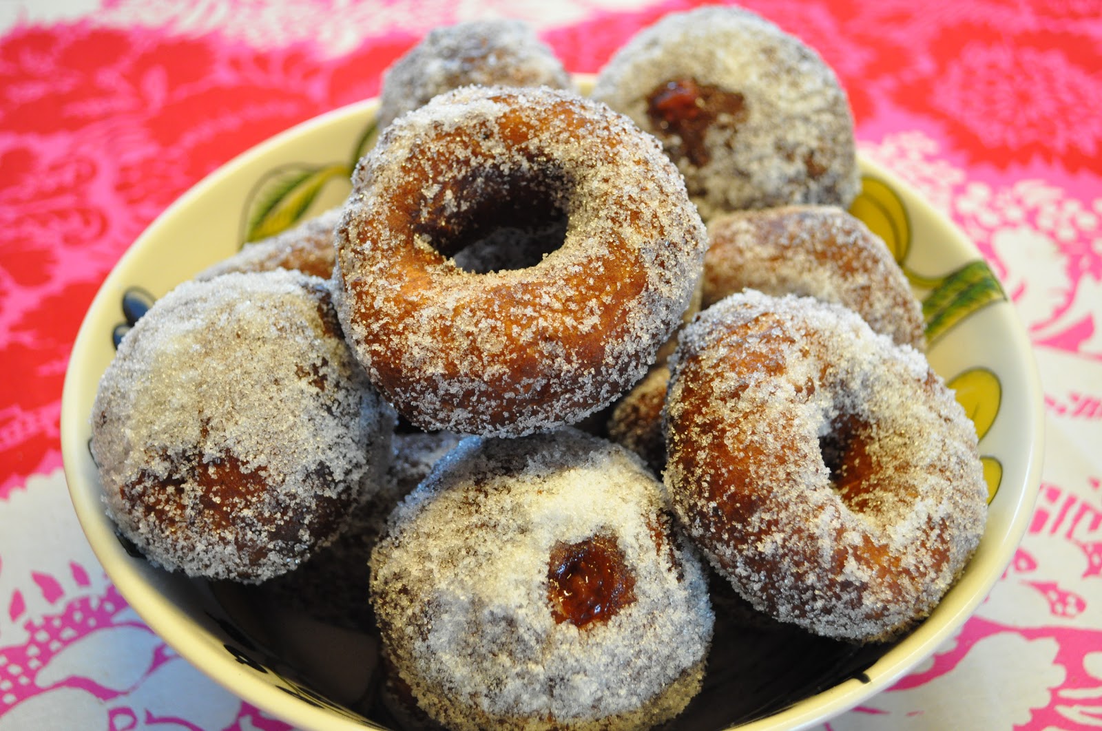 Suklaaneidit: Vappumunkit