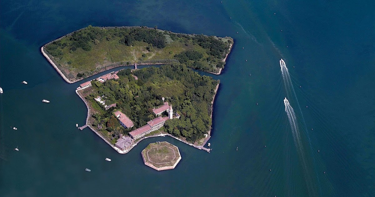 5 Most Mysterious Stories from Creepy Islands