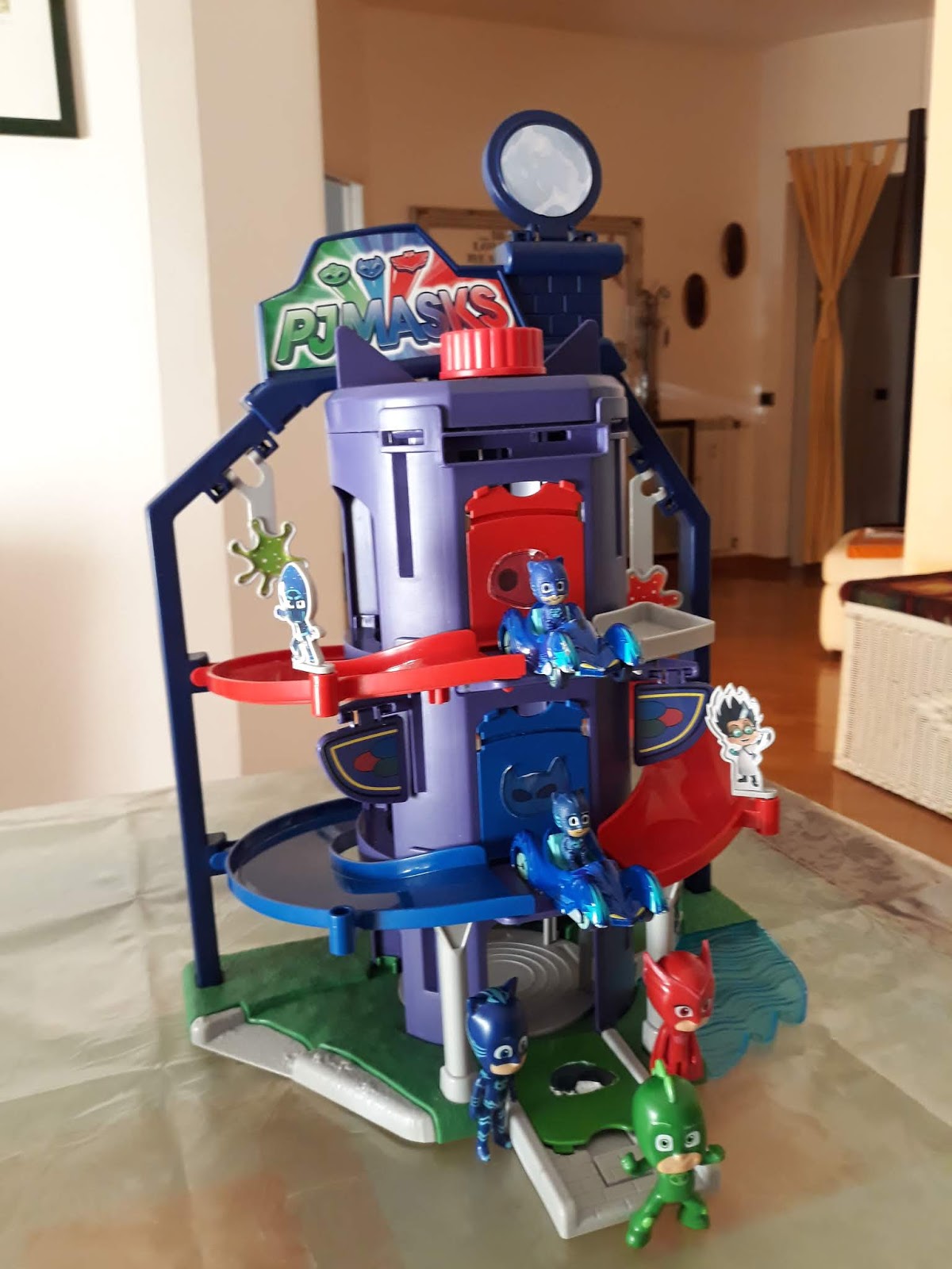 Ce l'ho, mi manca! : Il Quartier generale dei Pj Masks, un successo ...