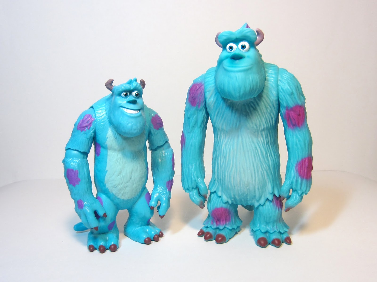 Frisch's Big Blog: Toy Review: Spin Master Sulley vs. Bandai Sulley