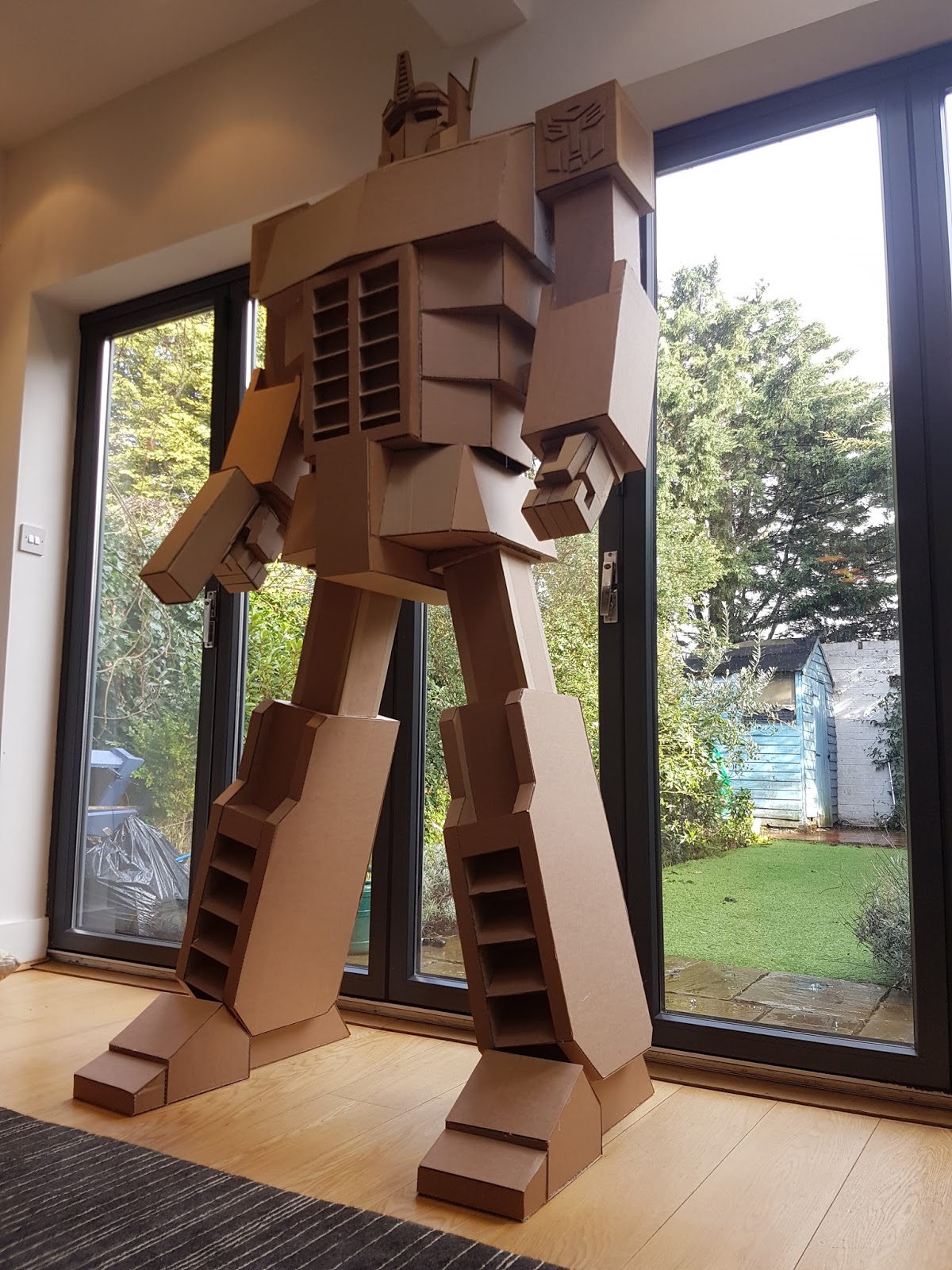 How to create a cardboard Optimus Prime