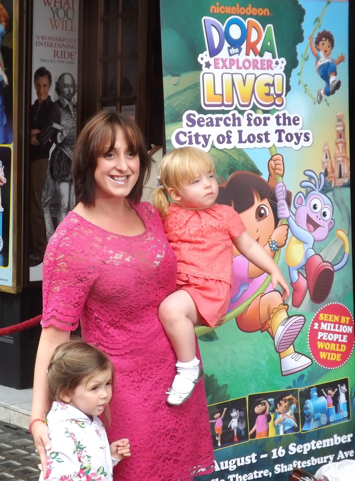 Me and my shadow: The stars come out for Dora's live show