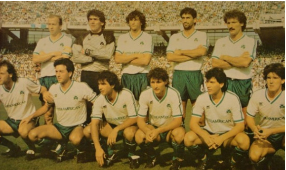 ιστορικος ποδοσφαιρου: Η ΙΣΤΟΡΙΑ ΤΟΥ ΠΑΝΑΘΗΝΑΙΚΟΥ ΧΡΟΝΙΑ-ΧΡΟΝΙΑ (1985-1989)