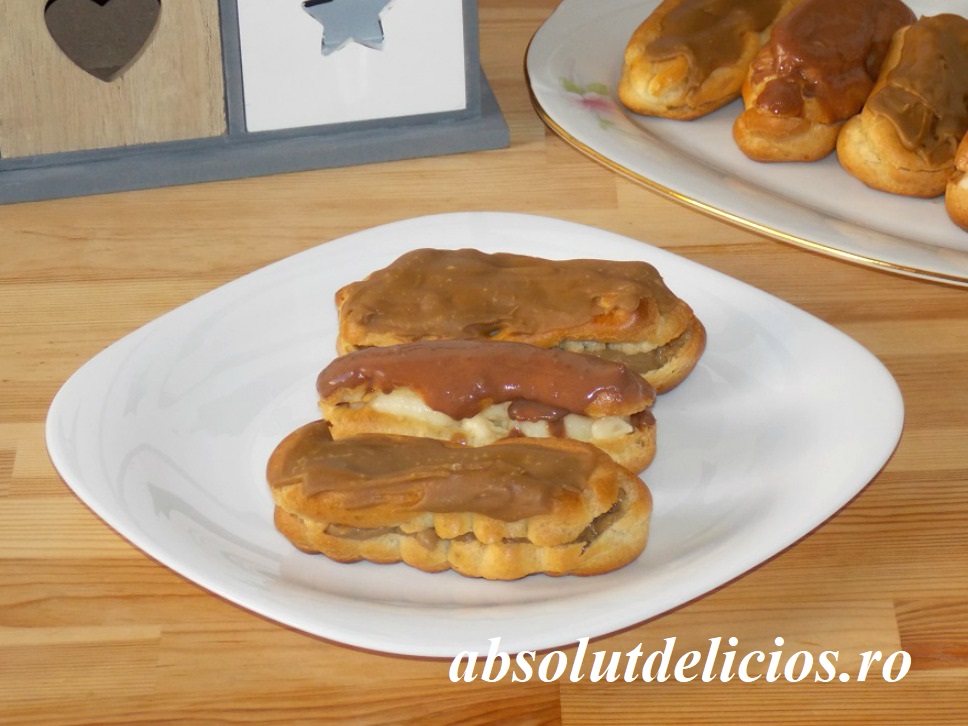 Absolut Delicios: ECLERE - RETETA PAS CU PAS