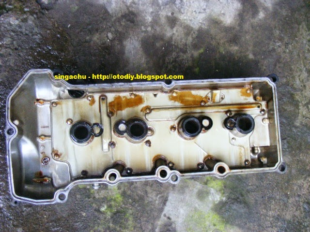 DIY : ganti packing cylinder head cover Aerio yang rembes
