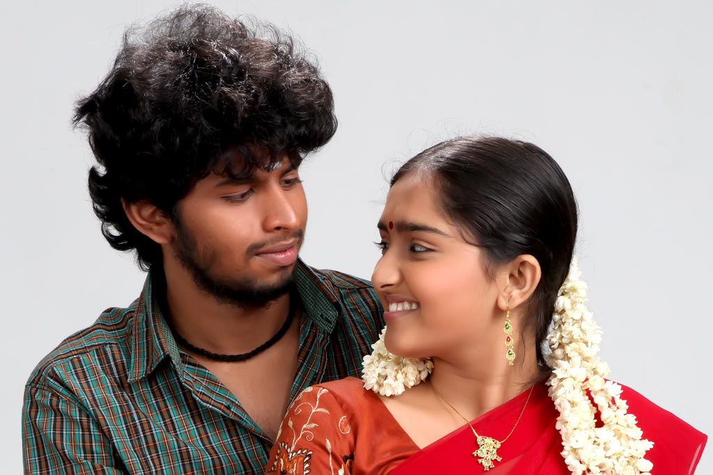 Parimala Thiraiarangam Tamil Movie Stills Baby Sanusha Bharani |Tamil ...
