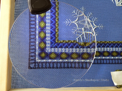 Brenda's Needlepoint Studio: Magnifying Glass - A Must Have Tool