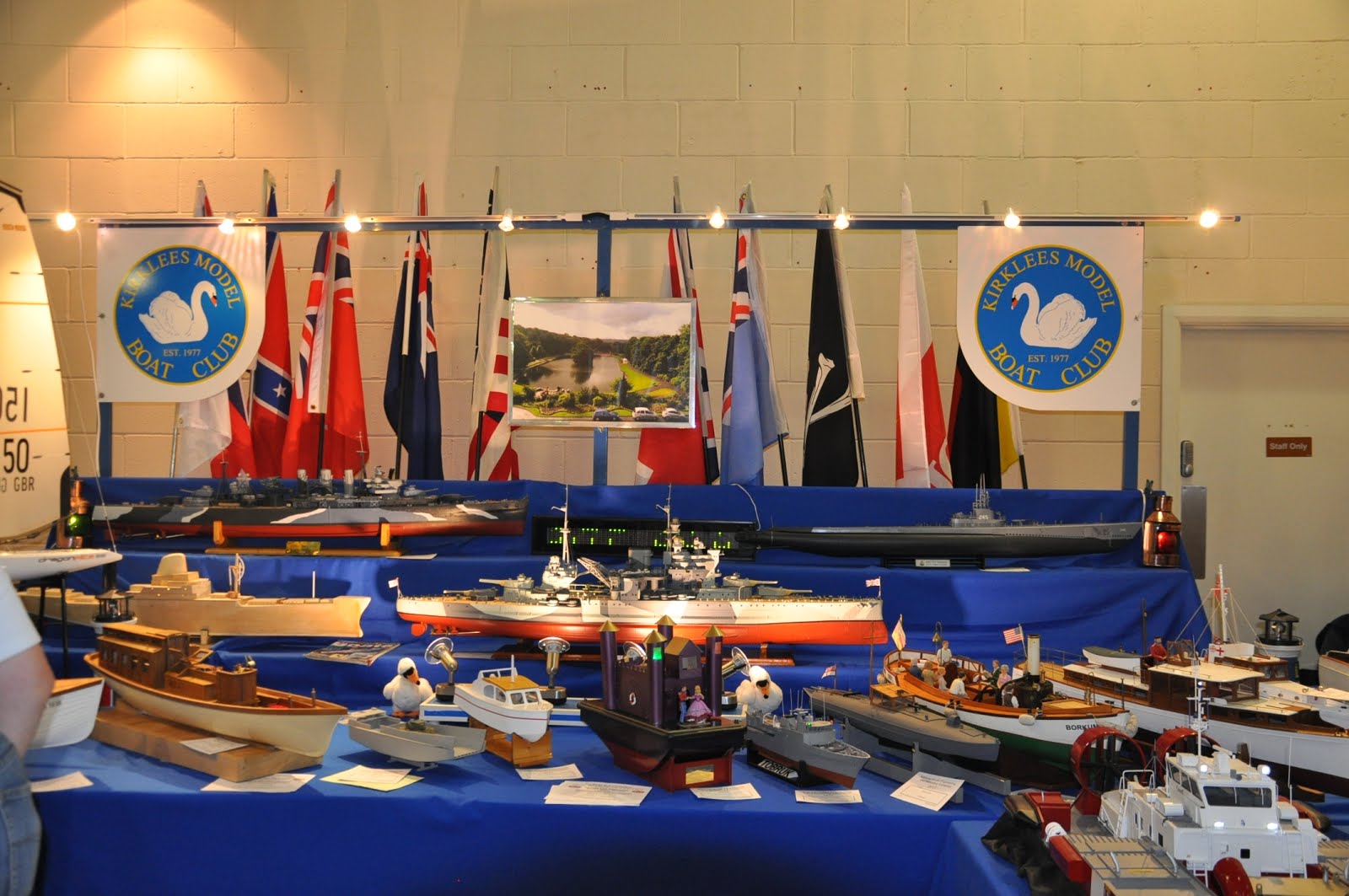 Etherow Model Boat club