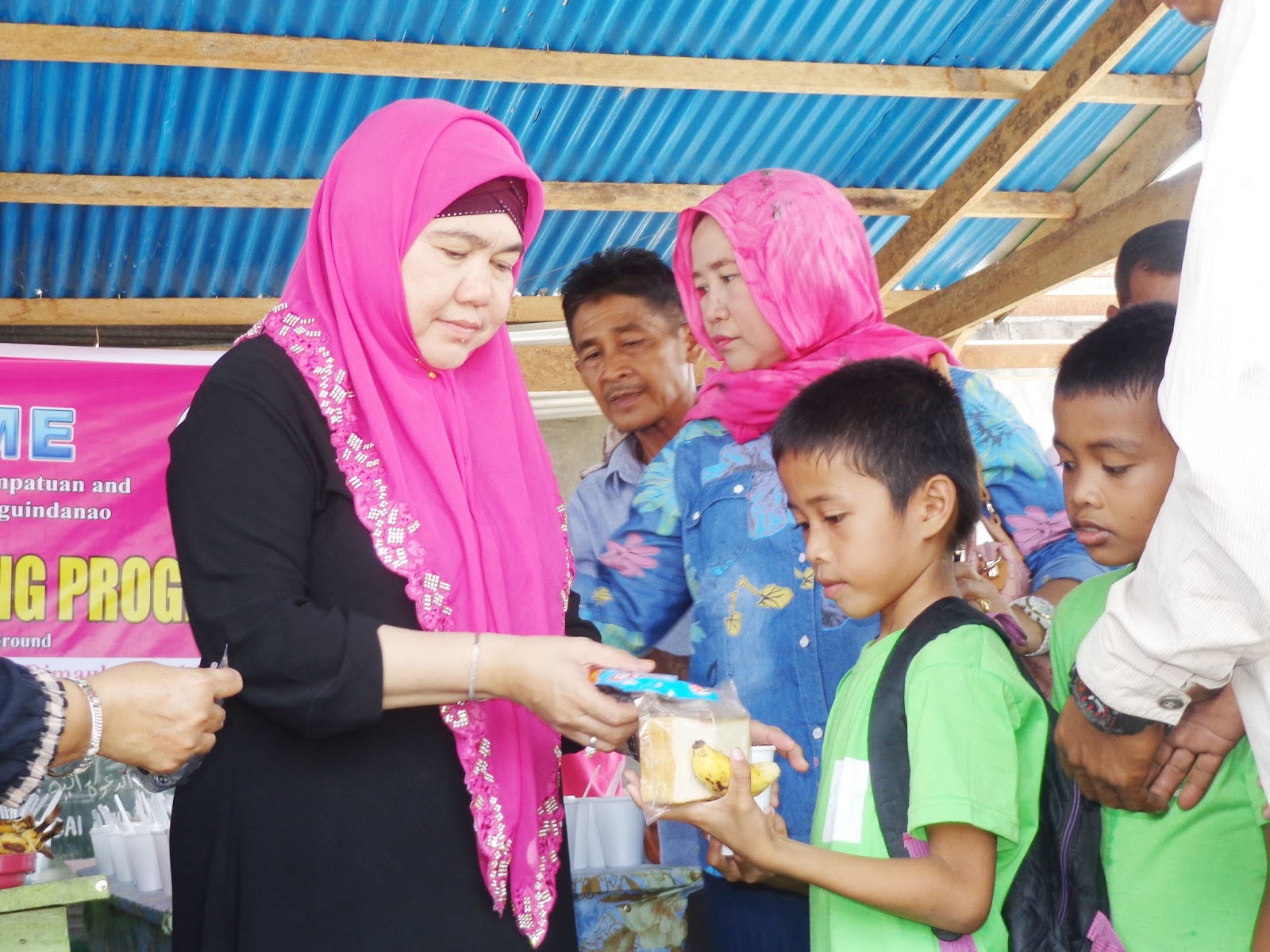 MINDANAO EXPOSE: DSA initiates feeding program