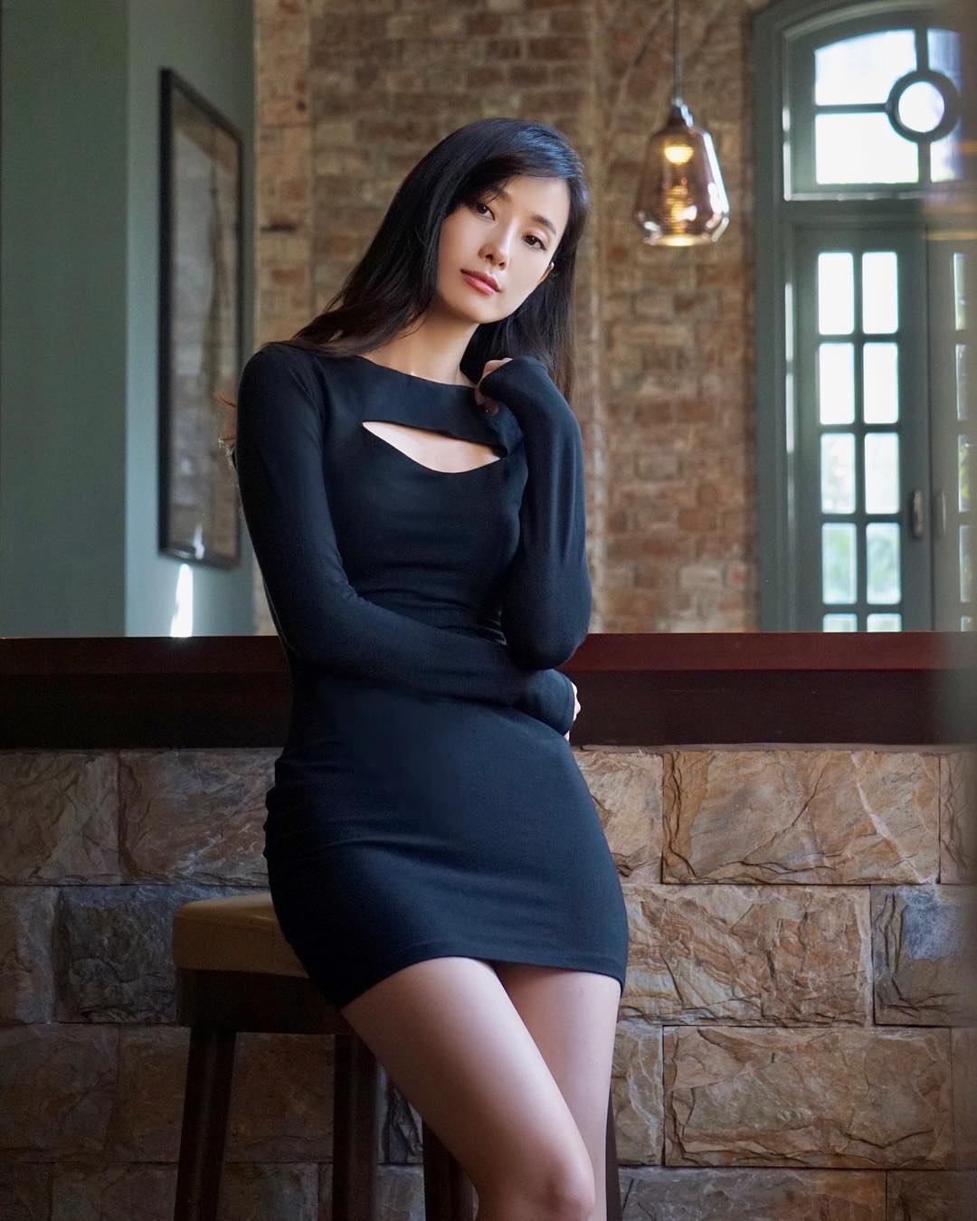 Sandar Lin | Myanmar Model Girl