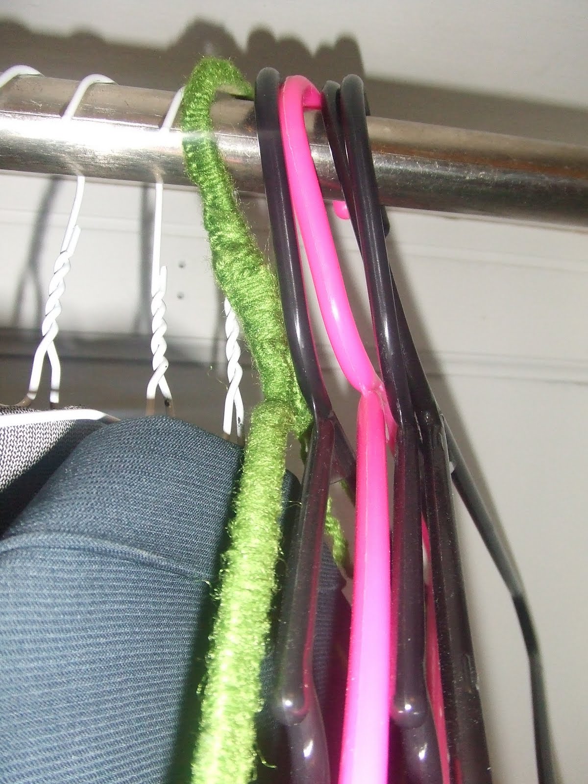 Women on a Mission: Mom Edition: YARN HANGERS
