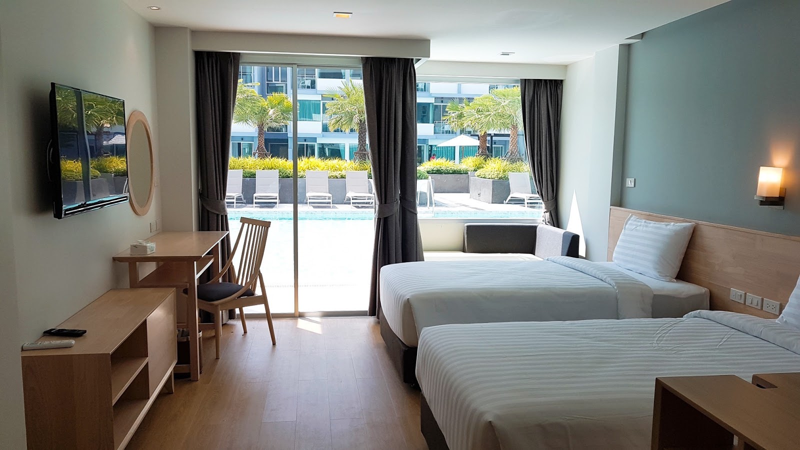 รีวิว :: Bay Window@Sea Hotel, Cha AM โรงแรมติดหาดชะอำ เพื่อการพักผ่อน ...