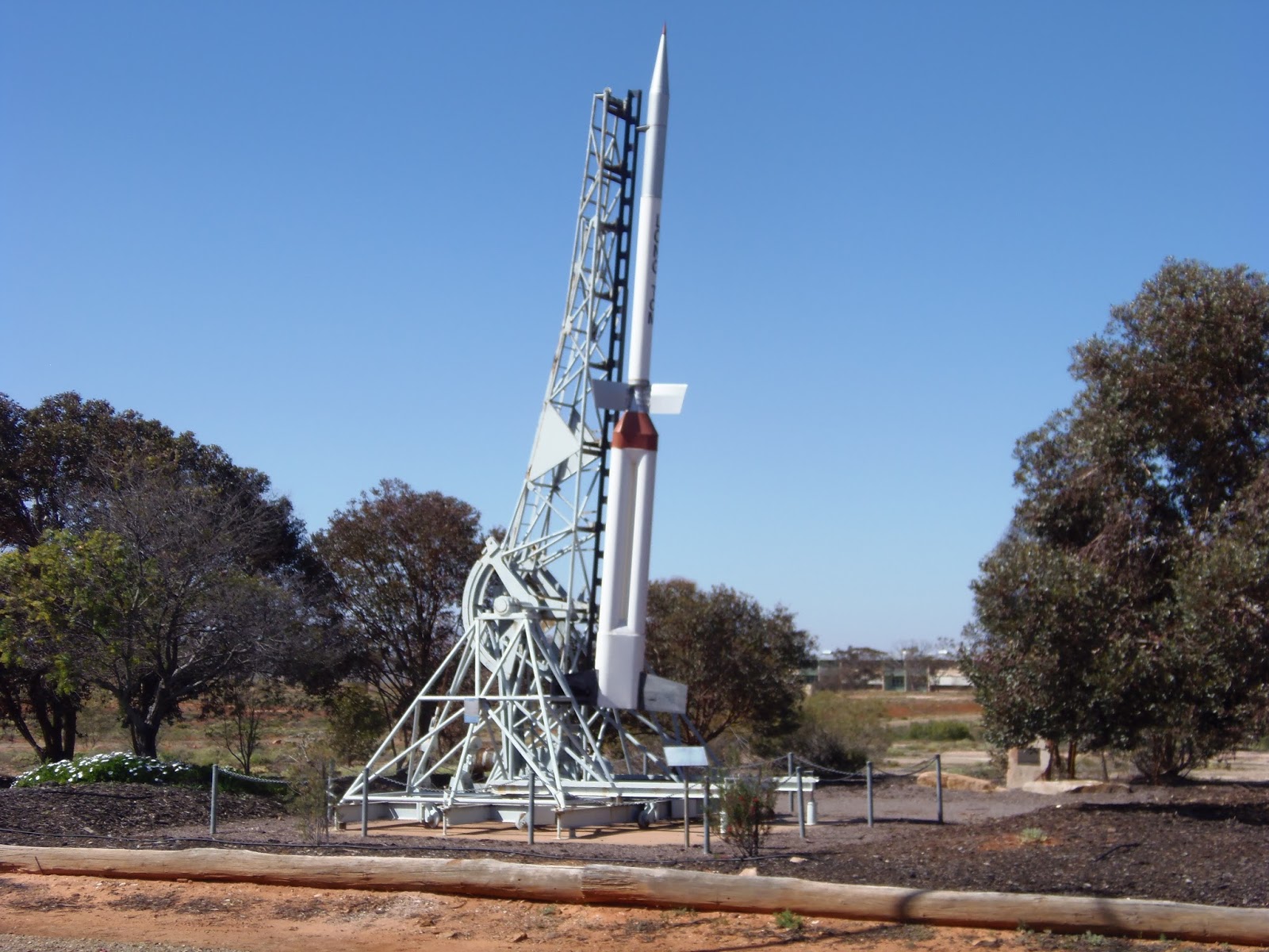 Solo Steve On The Road: WOOMERA SA FOR THE ROCKET ENTHUSIASTS