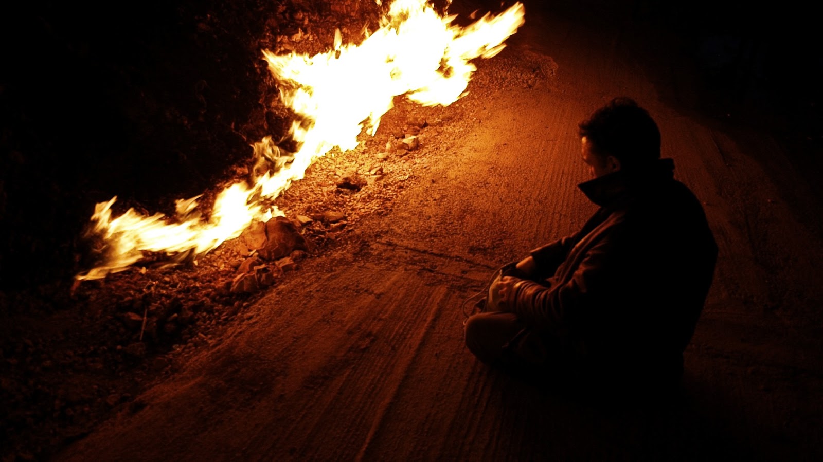 Meridianos: Yanar Dag, 'La Montaña del Fuego eterno'