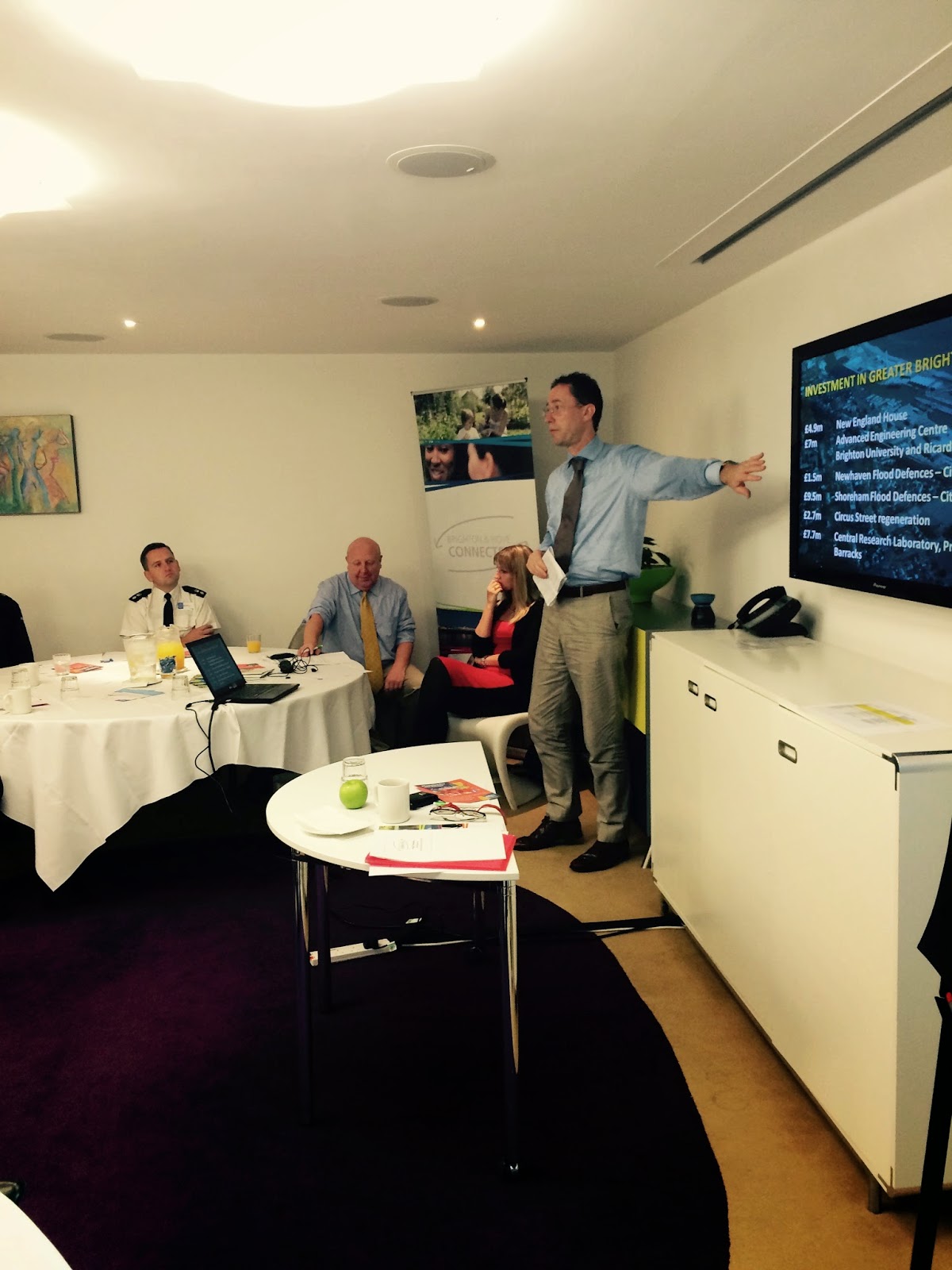 Penny Thompson Brighton and Hove City Council : Becoming a learning ...