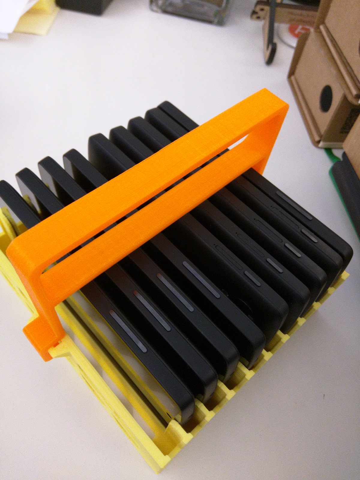 Maker Club: 3D Printed Phone Rack - charge and organize 5 or 10 phones