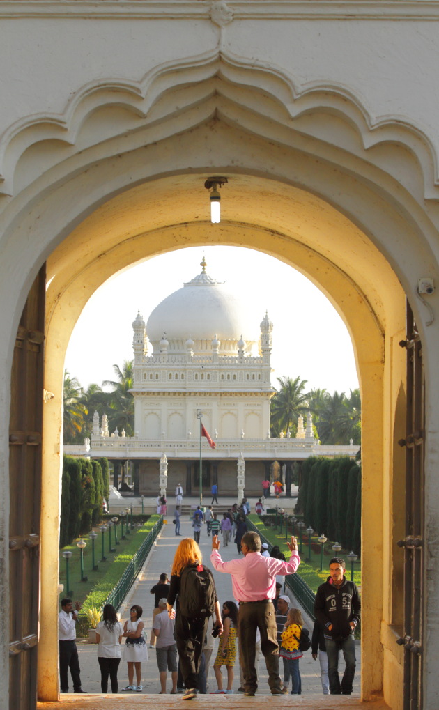 Srirangapatna: Of river islands, a Vishnu temple and Tipu Sultan’s ...