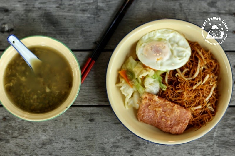 Nasi Lemak Lover: Economic Fried Bee Hoon (Fried Rice Vermicelli) 经济炒米粉
