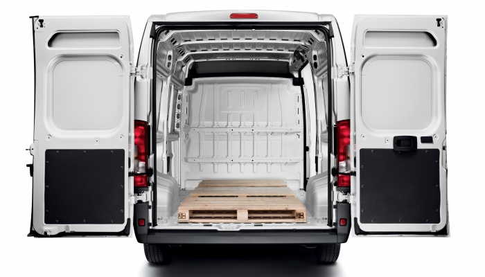 NOVA PEUGEOT BOXER É LANÇADA NO BRASIL