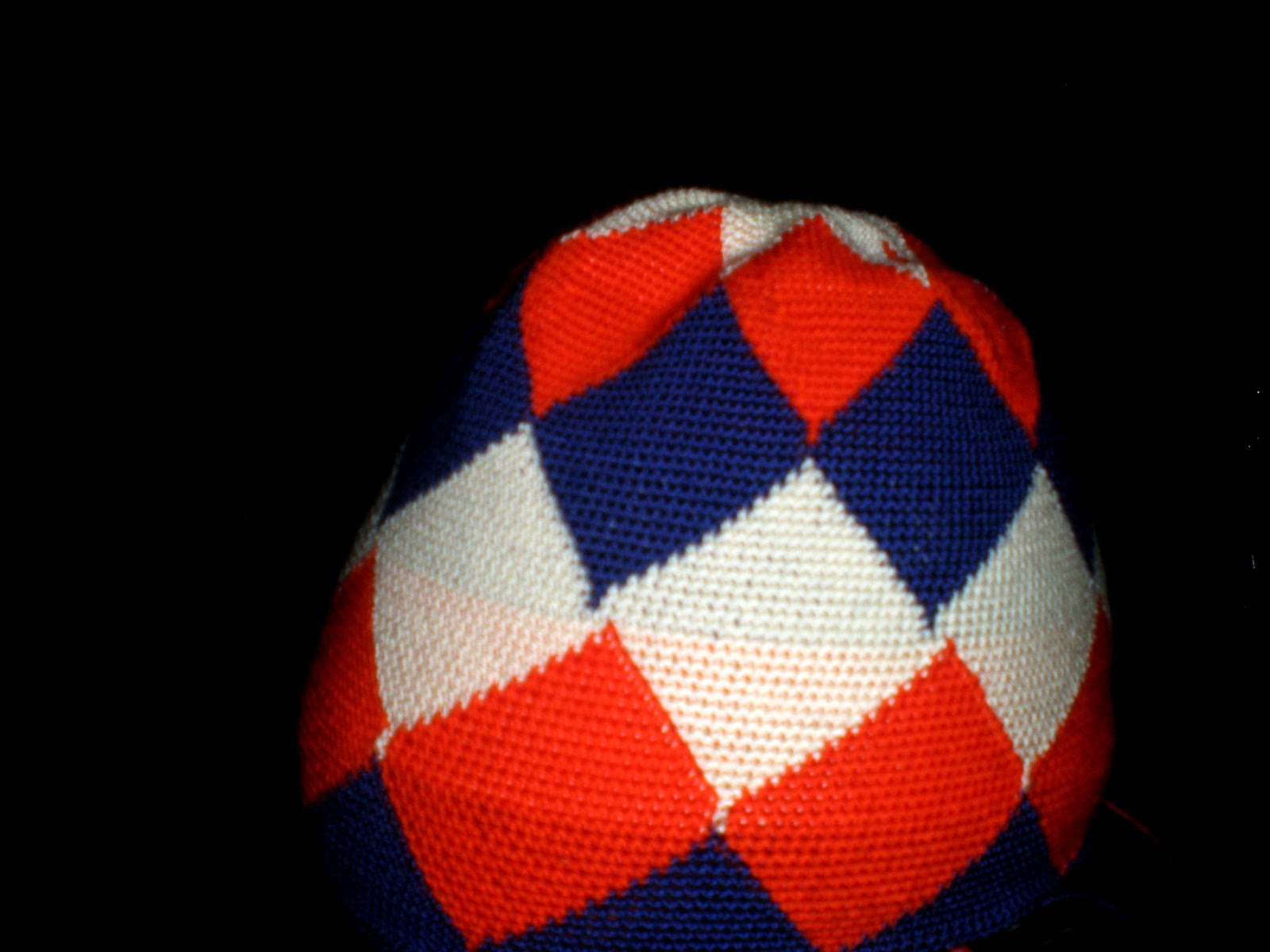 Laumiņas raksti.: Tamborēta cepure.