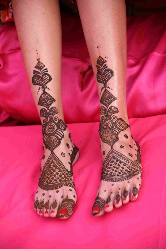 Beautiful Bridal Mehndi Designs for Wedding