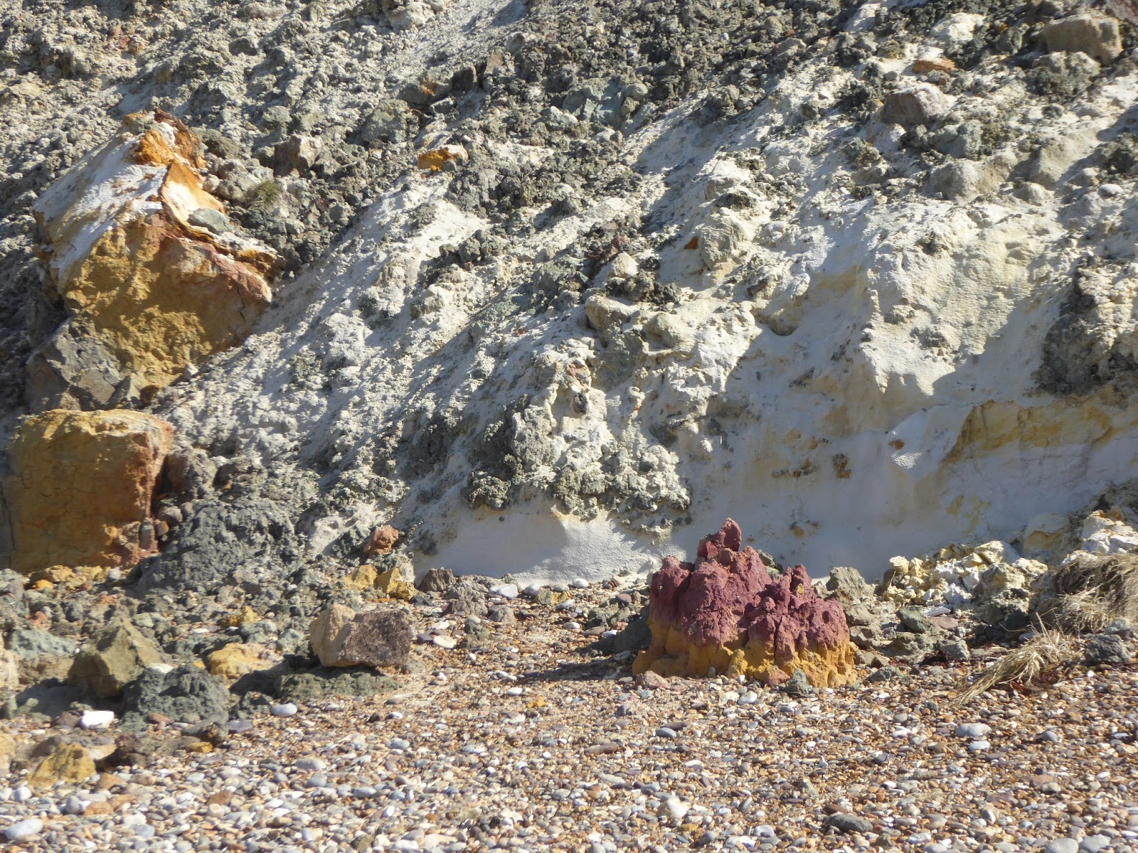 Wild and Wonderful: Isle of Wight (5): Rainbow Sand at Alum Bay