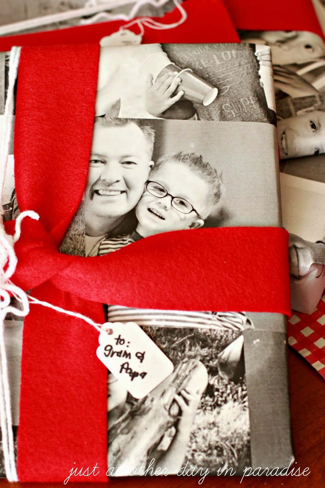 Larissa Another Day: DIY Photo Wrapping Paper