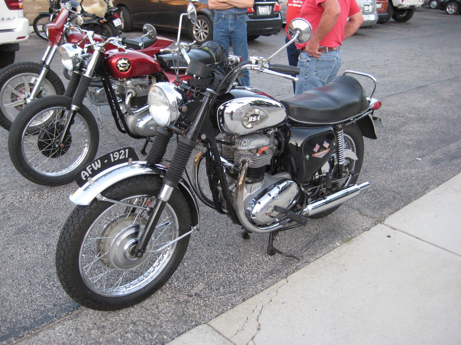 MotoGastro: Crusin' Cary Bike Night