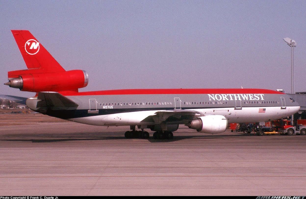 McDonnell Douglas DC-10: 46766-151 DC-10-40