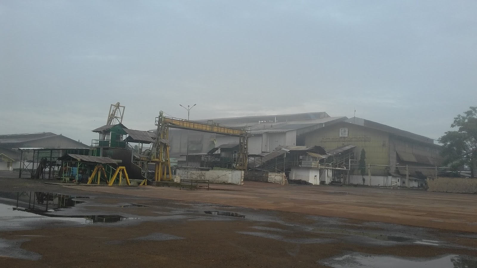 Pabrik Gula Subang - Perumperindo.co.id