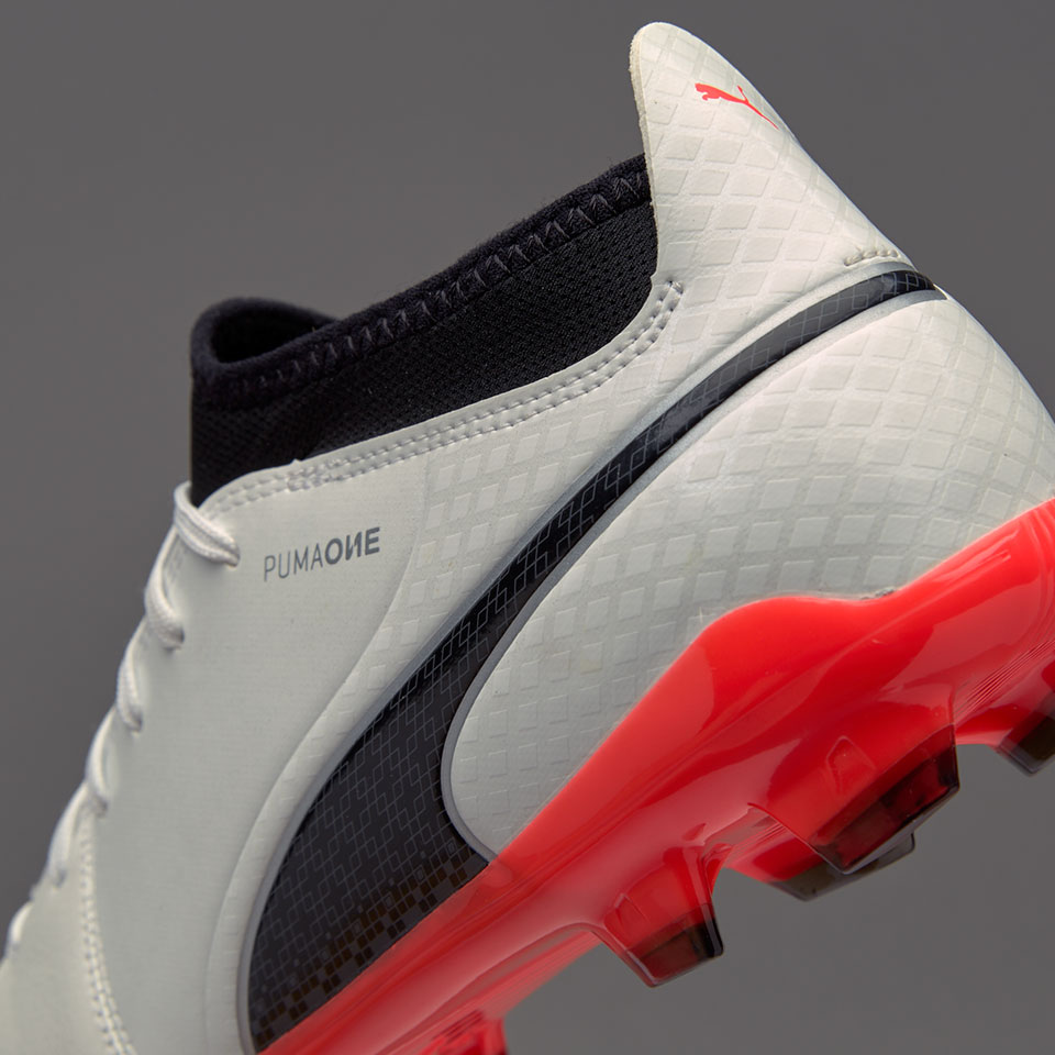 Full Puma One Boots Overview - Leaked Chrome vs 17.1 vs 17.2 vs 17.3 vs ...