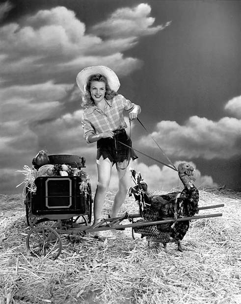 My Magazine Οι ομορφότερες γυναίκες τού Hollywoodgale Robbins