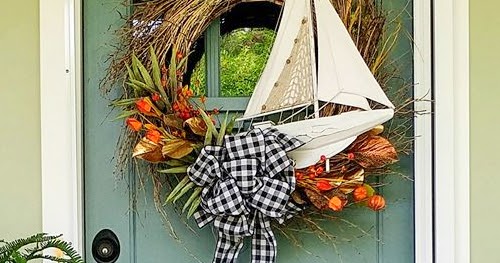 Beach Cottage Fall Decor for Front Door & Porch - Coastal Decor Ideas ...