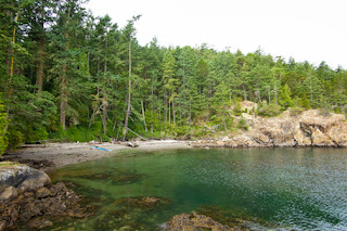 A Paddler's Guide to the Salish Sea.: Paddling around Burrows Island ...