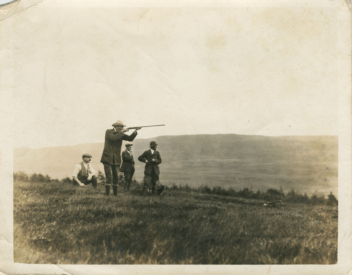 Latticed Window: Vintage Hunting