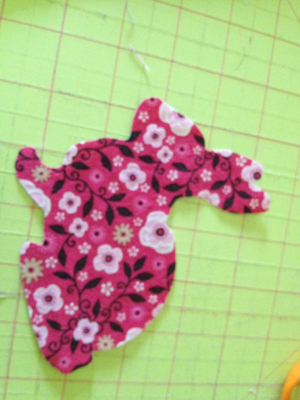 knit 'n lit: Easy Bunny Applique (tutorial)