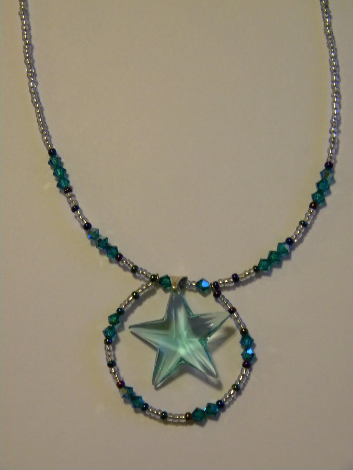 Ornella Bigiotteria: Collana con stella swarovski verde acqua marina ...