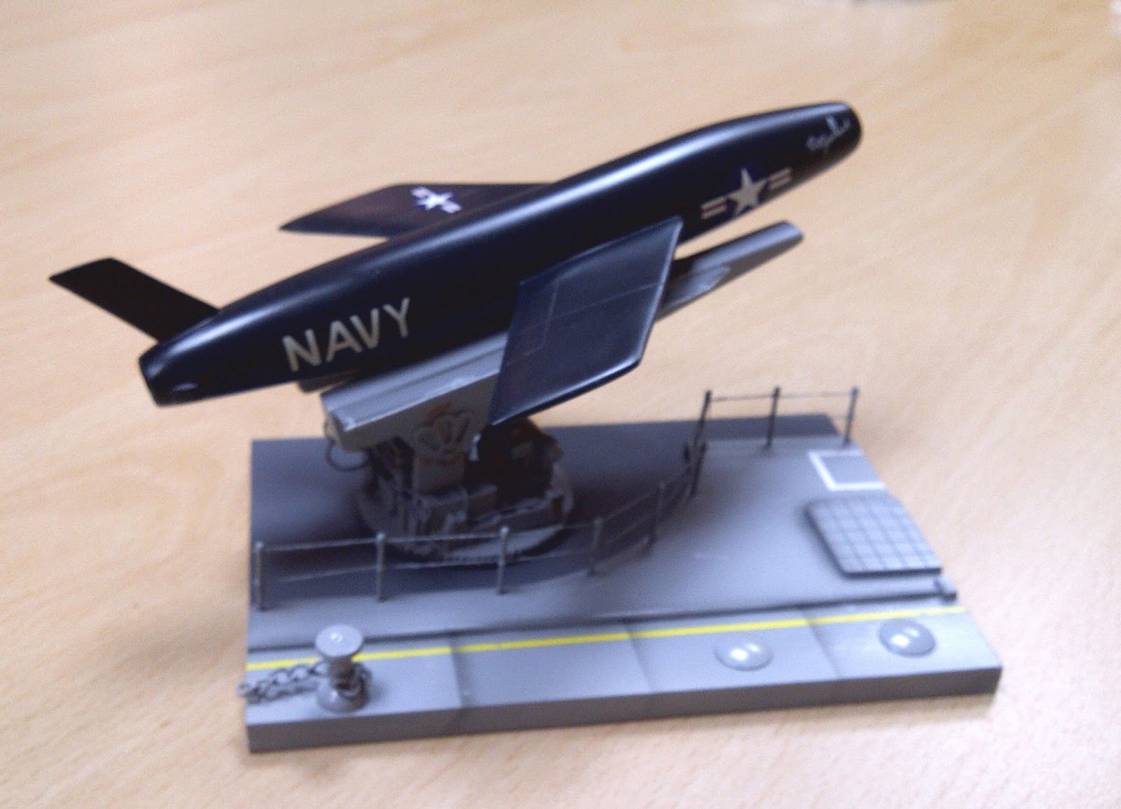 Renax Sharkit 1/72 Resin kits: Regulus Missile by Armando Gil, base ...