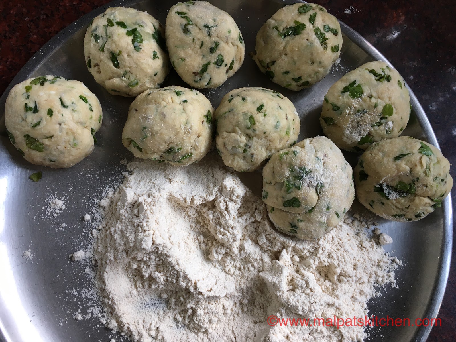 ALOO-PANEER ROTIS, how to make potato-cottage cheese flat breads ...